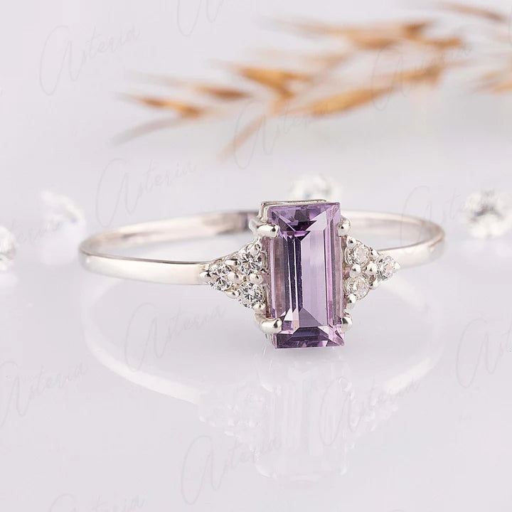 What does the amethyst ring symbolize? – YourAsteria